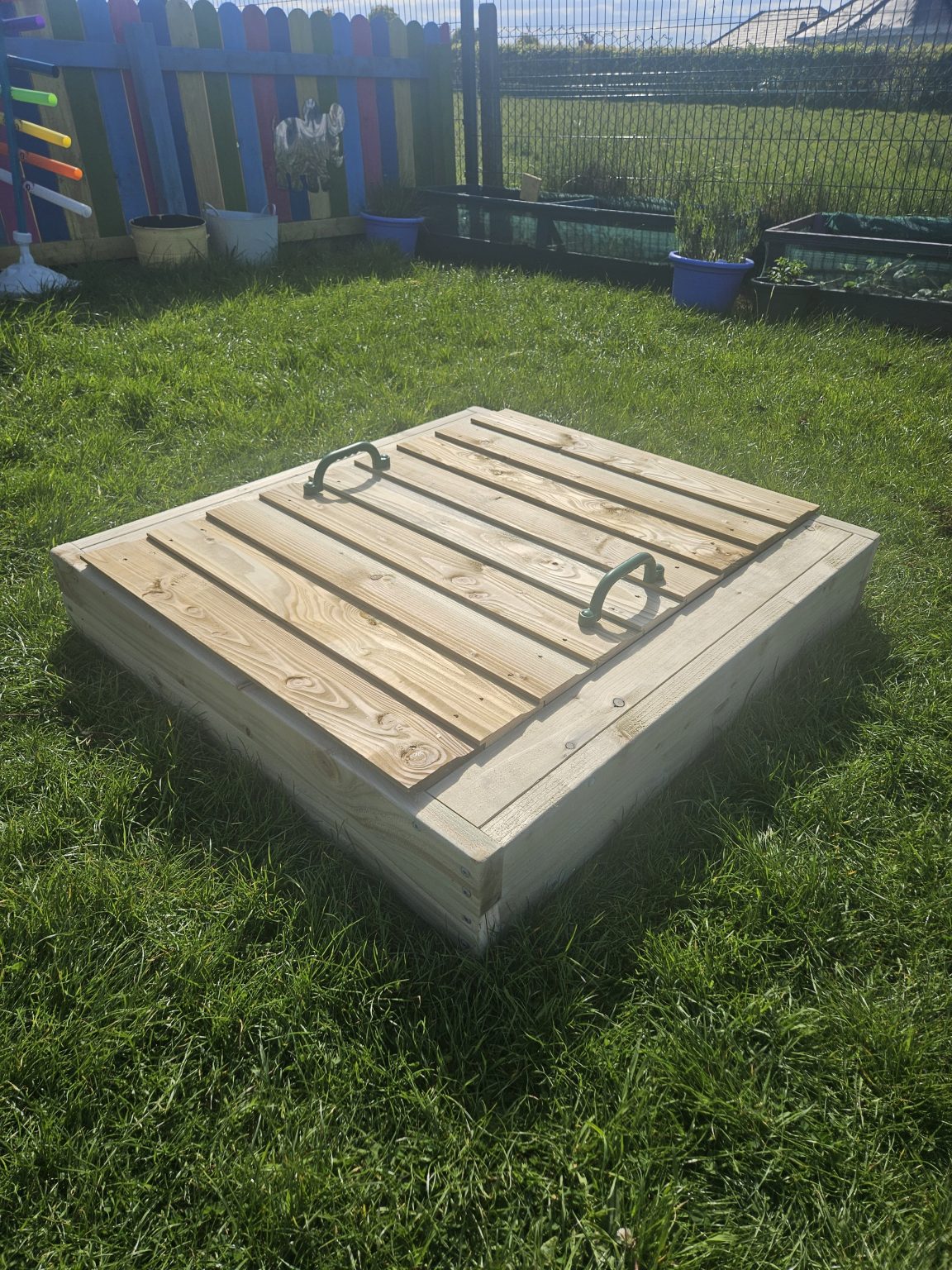 Wooden Sandpit with Lid – Durable & Fun Outdoor Play